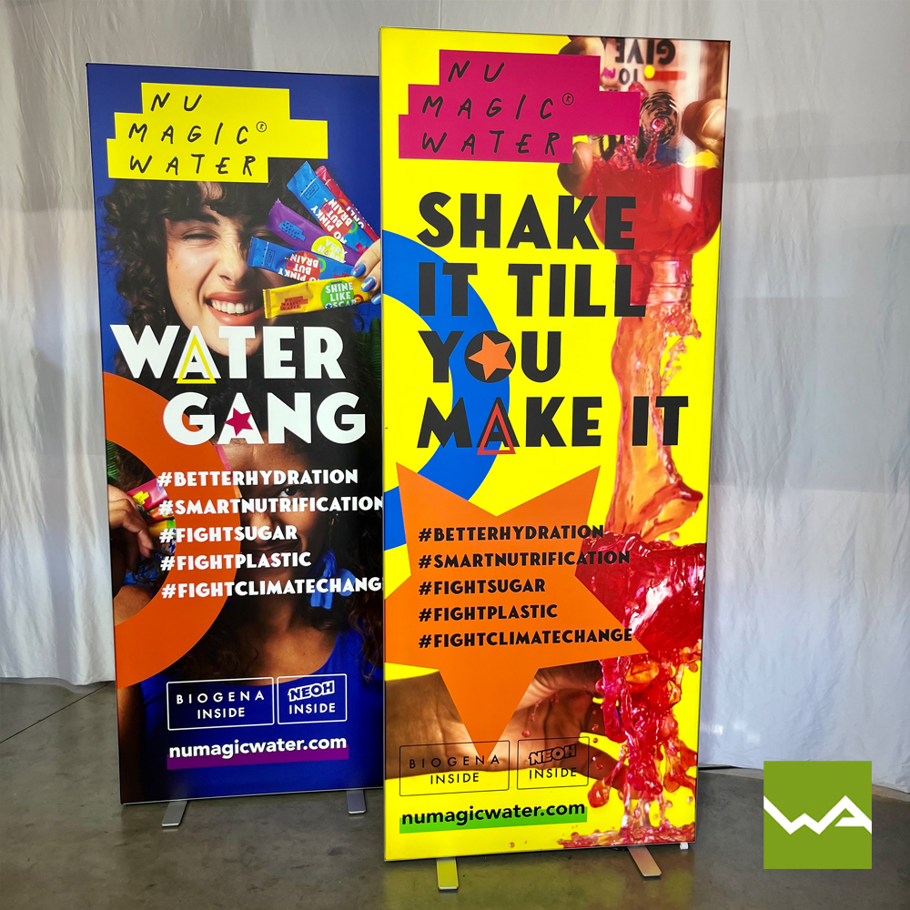 LEDUP Lightbox Display - with LED backlighting & modularly expandable